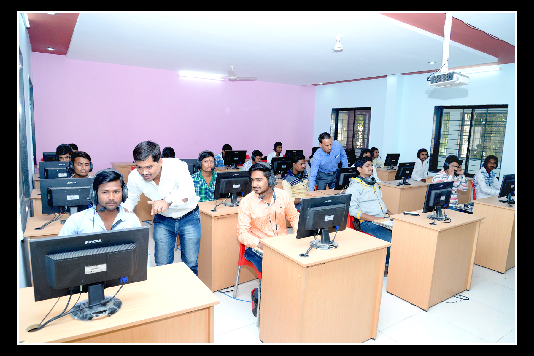 Language Laboratory – Balbhim College Beed
